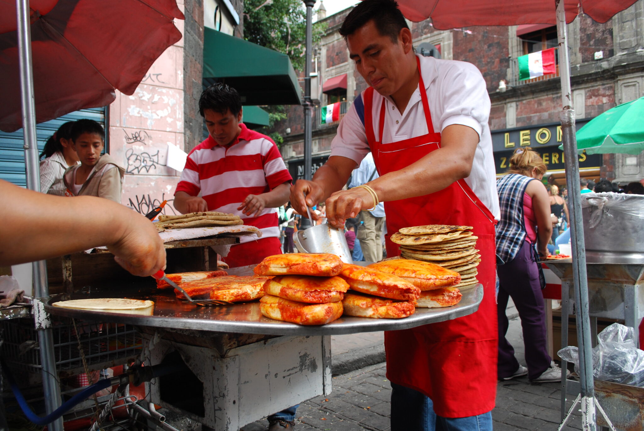 16 Iconic Foods to Try in Mexico City | Sabores Mexico Food Tours